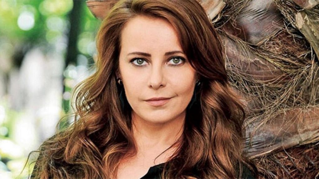 Payitaht Abdülhamid Saliha Sultan kimdir, gerçek adı ne? Tarihte ne ...